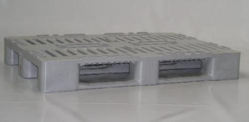 Paleti de plastic diferite dimensiuni